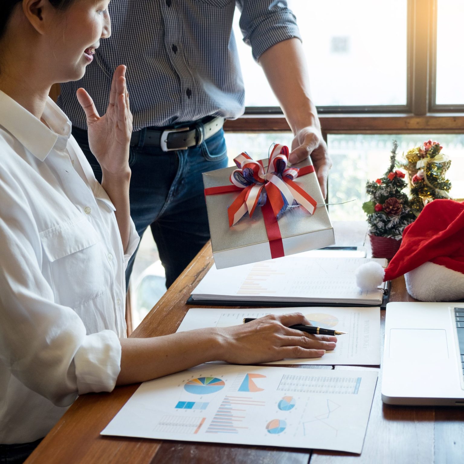 Christmas Party Tax Deductions Guide 2024 – Colledges Accountants